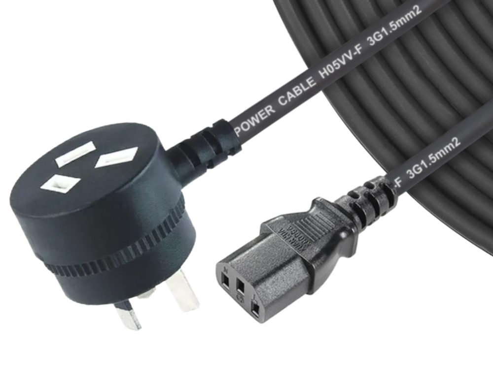SPC012E PowerCON TRUE1 to IEC adapter cable - PropAudio